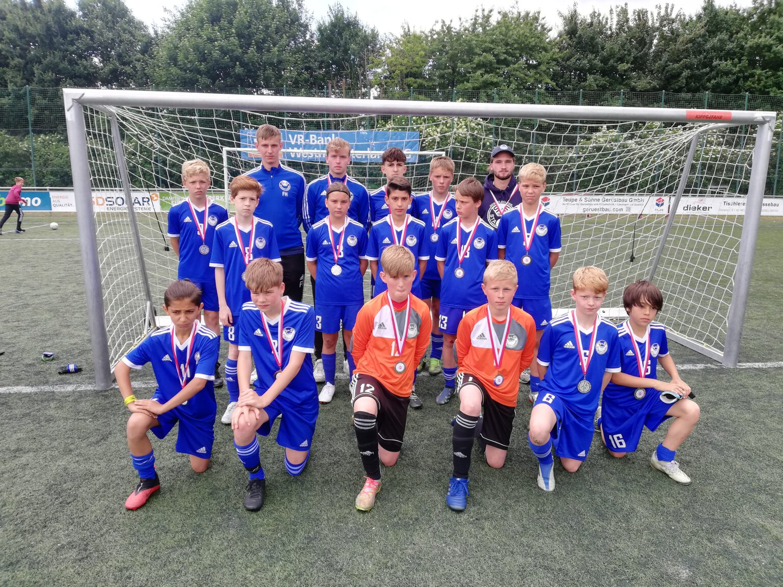 SuS Stadtlohn D1 (U13) verliert Pokalfinale gegen DJK Grün-Weiß Nottuln nach Neunmeterschießen ...